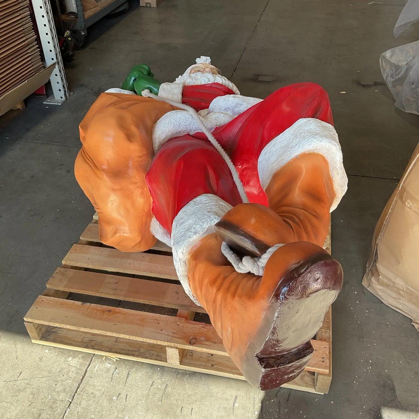 Santa On Rope Hanging Life Size Statue – LM Treasures