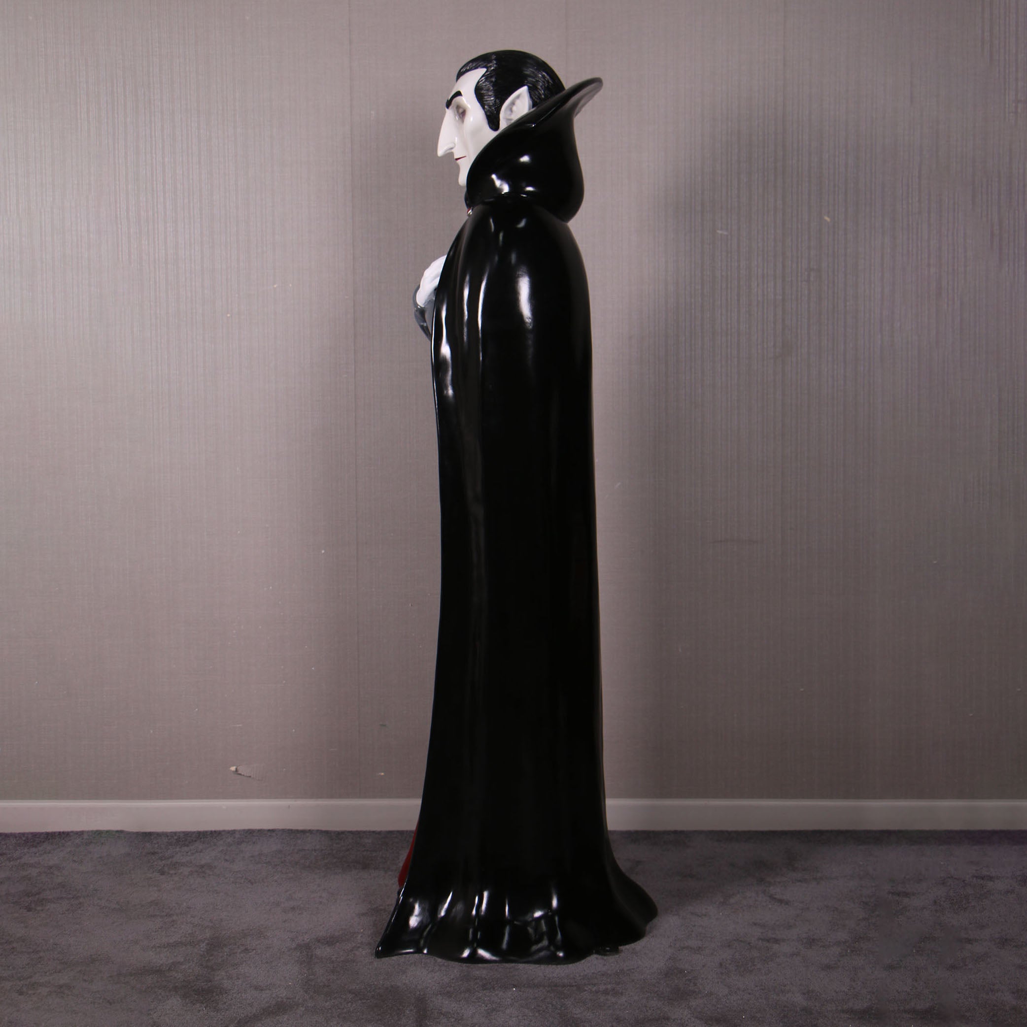 Dracula Sleeping Life Size Statue – LM Treasures