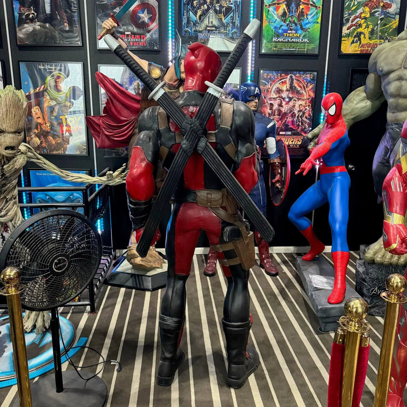 Marvel MCU Wade Wilson Deadpool Life Size Foam Statue NECA – LM Treasures
