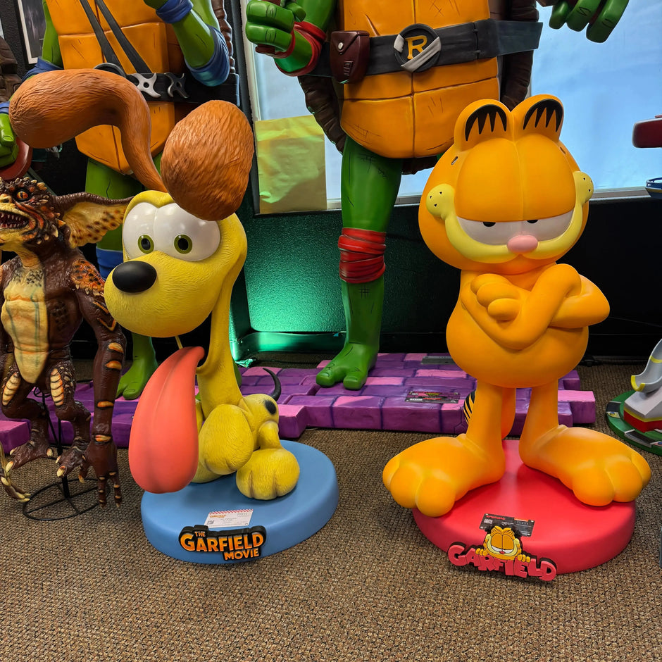 Garfield Statue - Life Size Comic Figure Cartoon Cat – LM Treasures