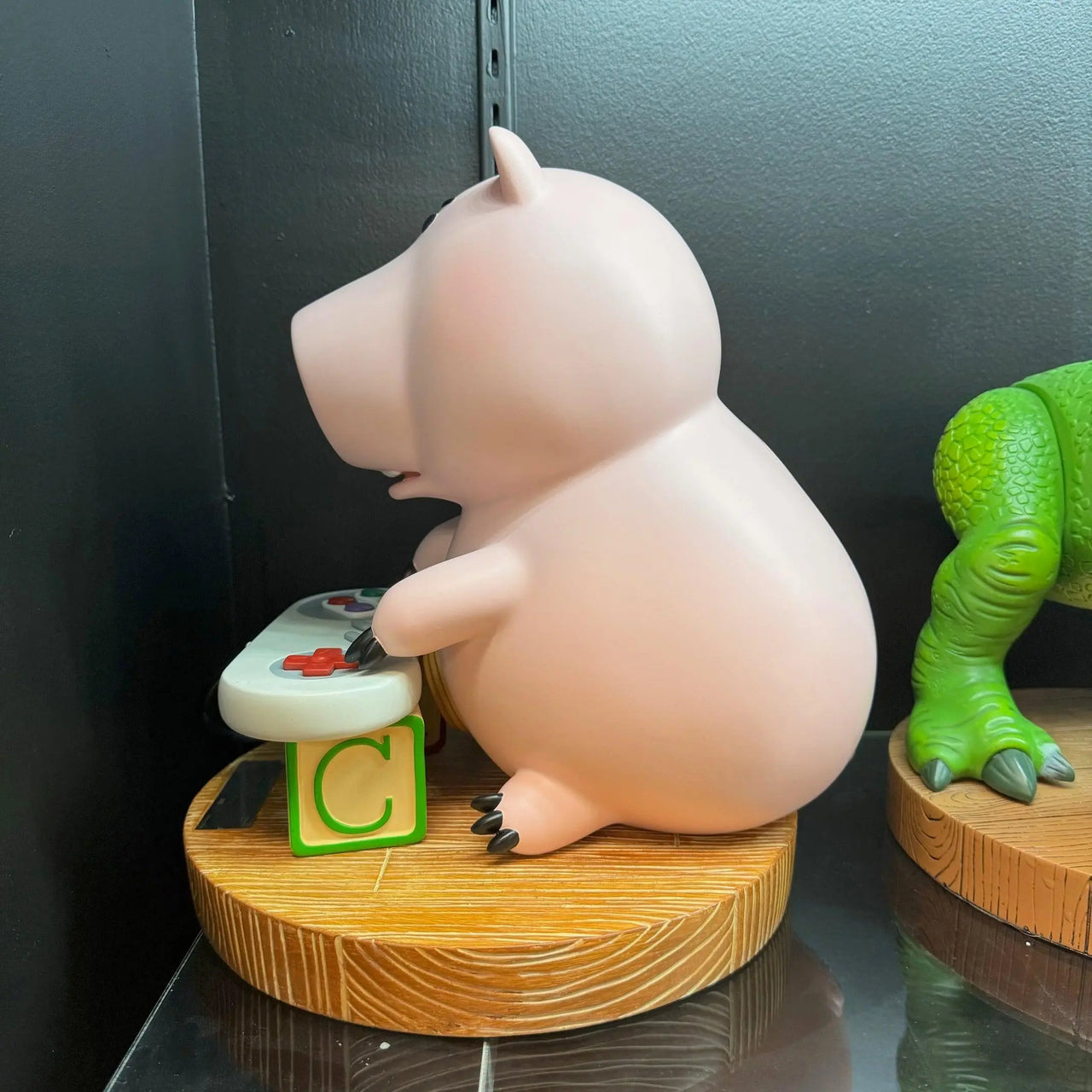 Toy Story Master Craft Hamm Table Top Statue | LM Treasures – LM Treasures