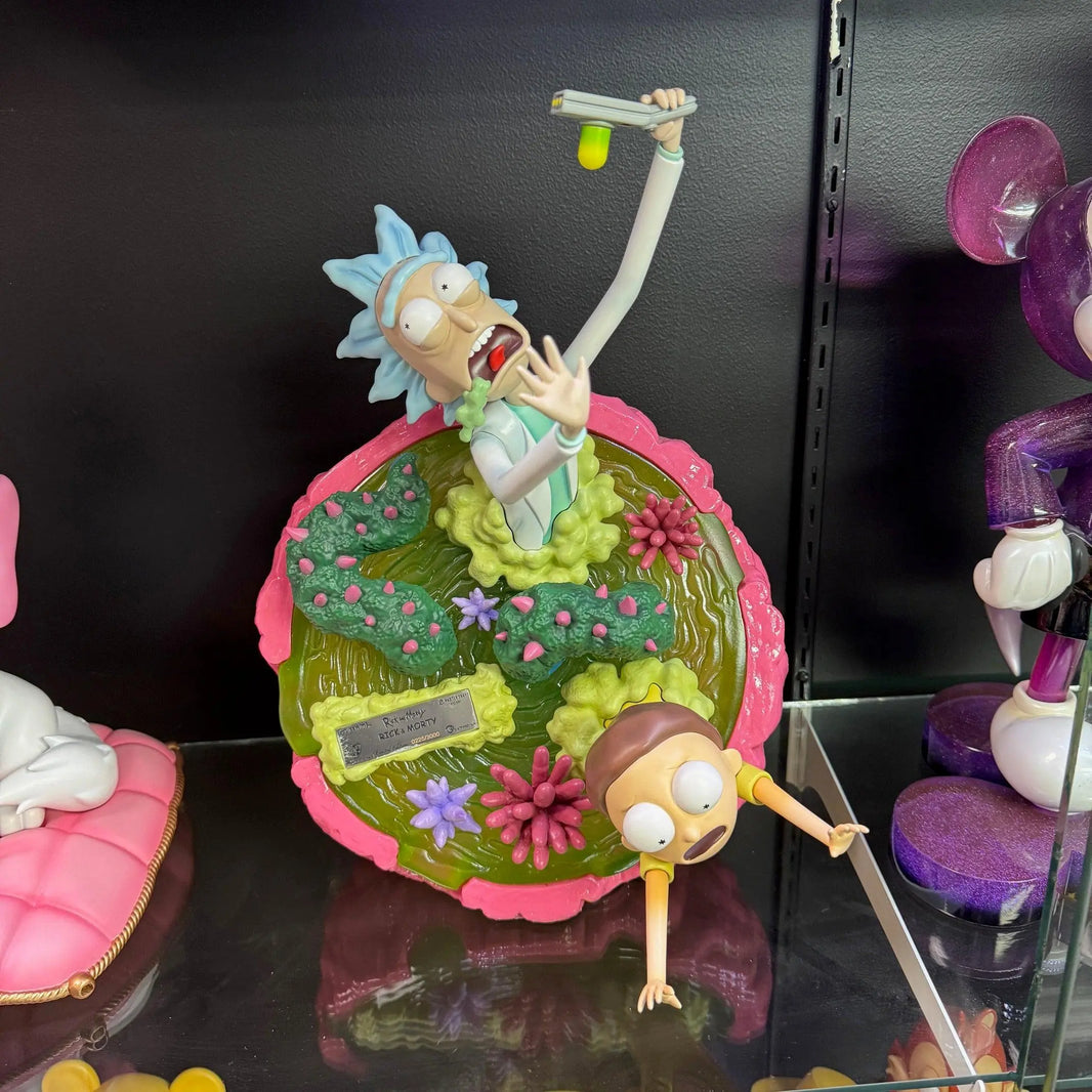 Rick and Morty Master Craft Table Top Statue | LM Treasures – LM Treasures