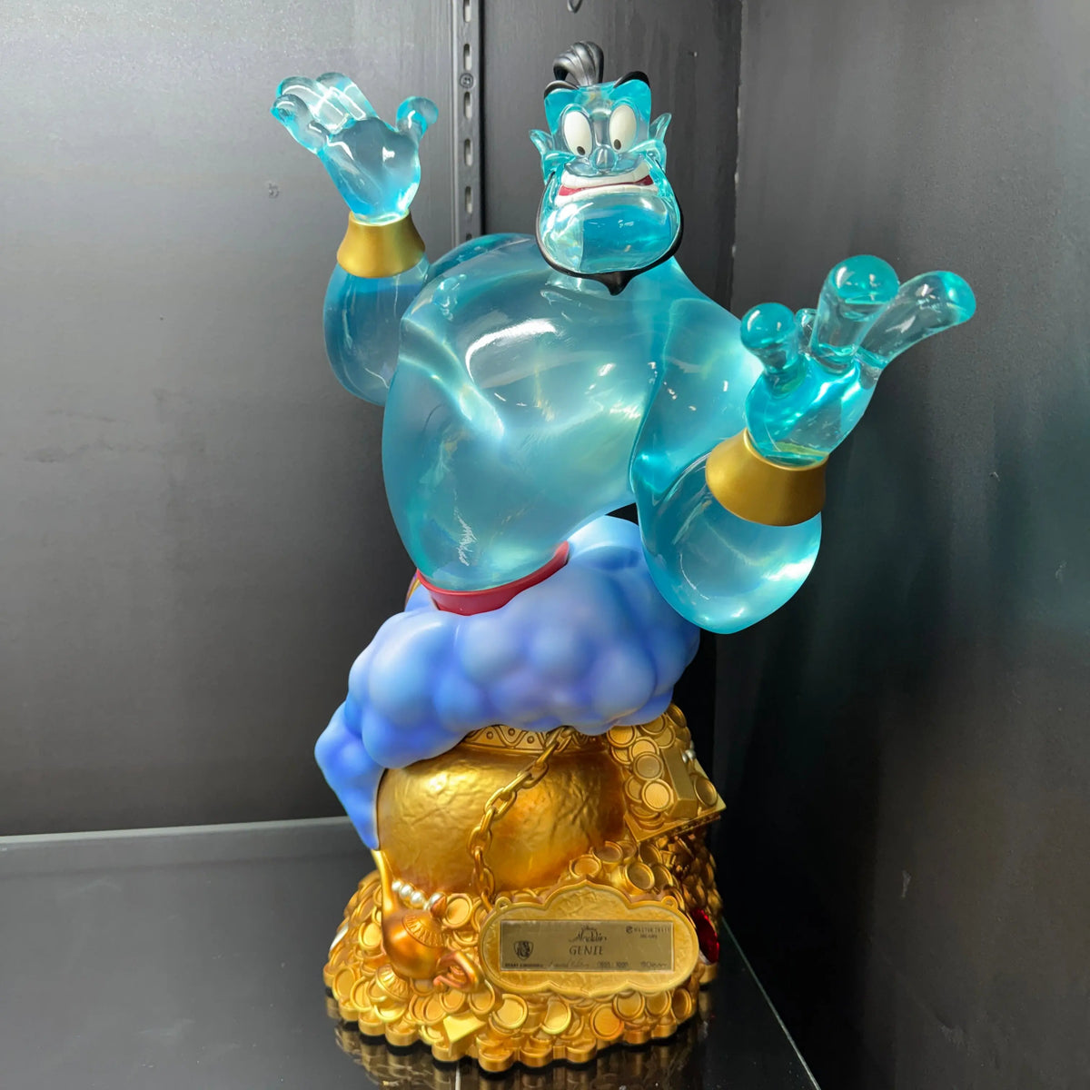 Aladdin Master Craft Genie Table Top Statue| LM Treasures| LM Treasures