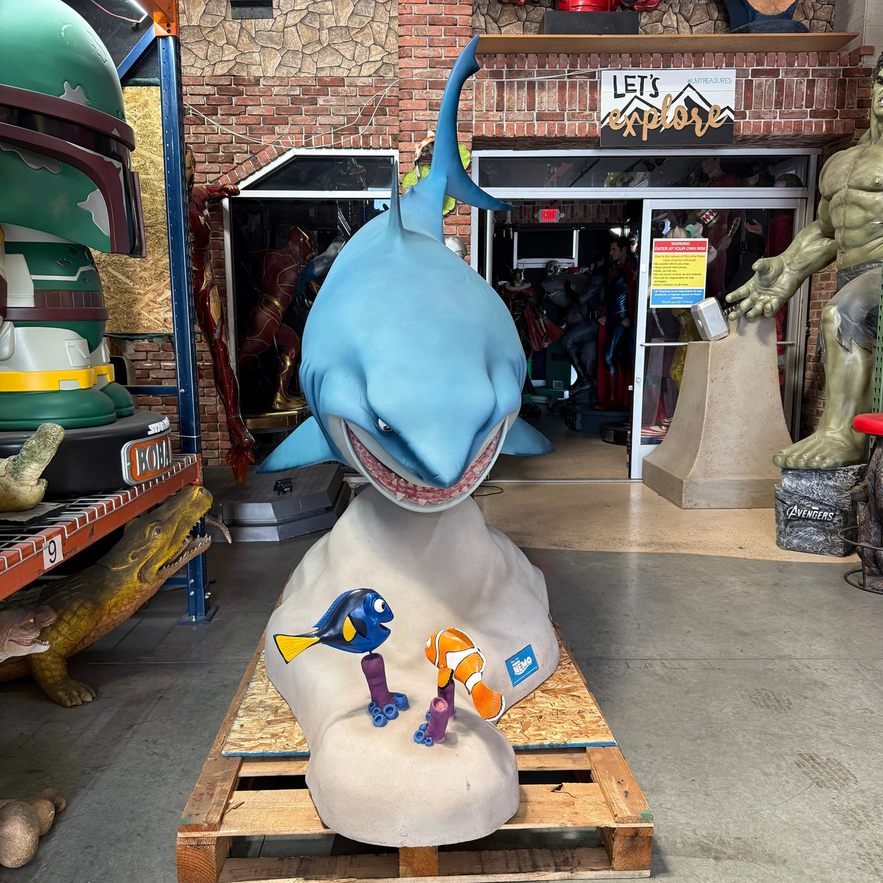 Disney Pixar Life Size Finding Nemo Movie Display Statue – LM Treasures