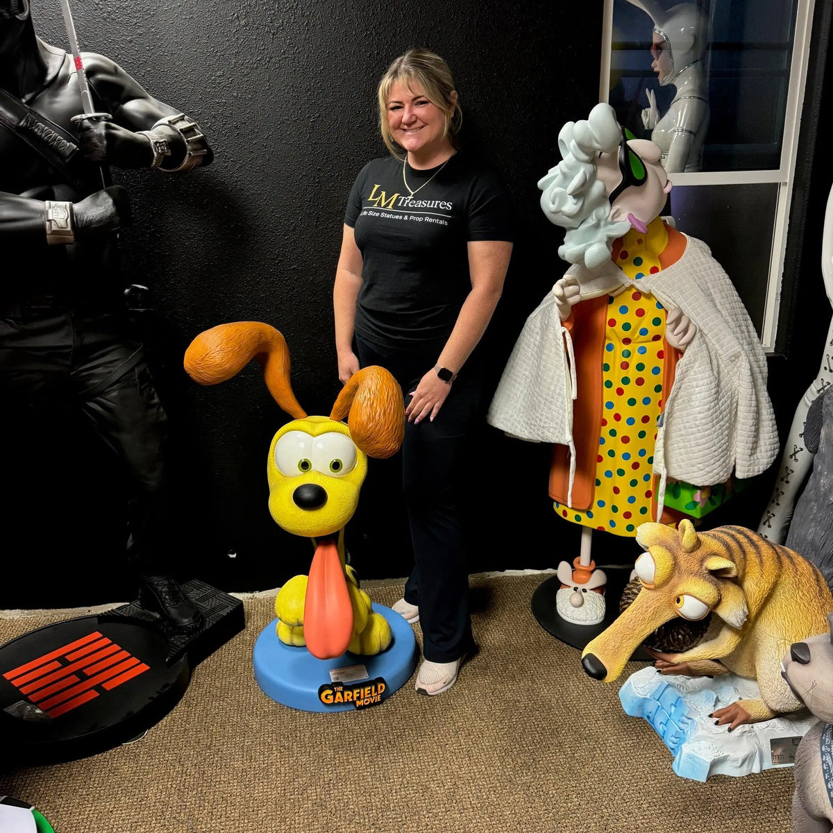 The Garfield Movie Odie Life Size Statue| LM Treasures