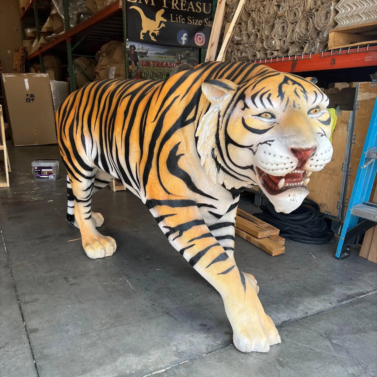 Bengal Tiger Life Size Statue | LM Treasures