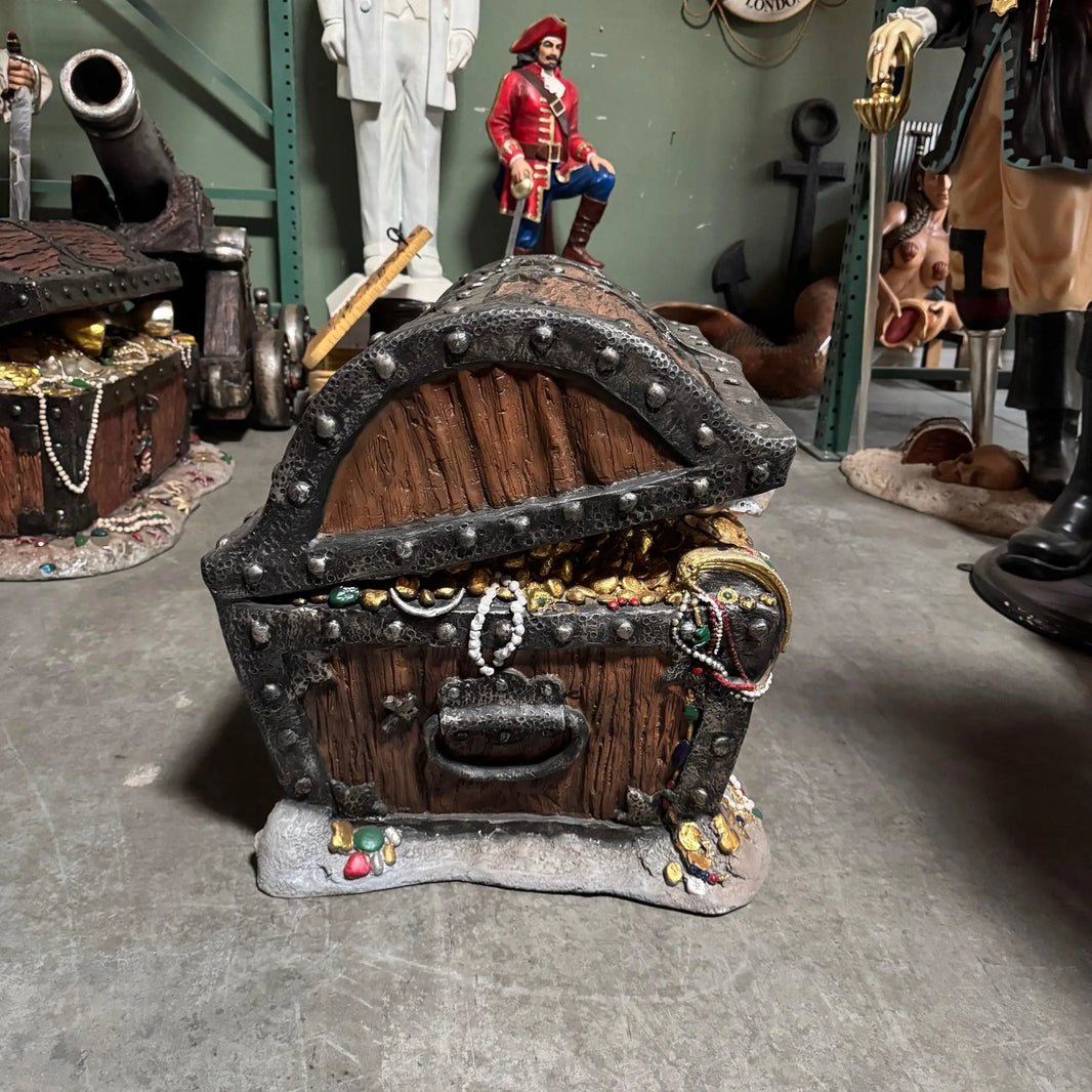 Big Treasure Chest Life Size Statue - LM Treasures – LM Treasures