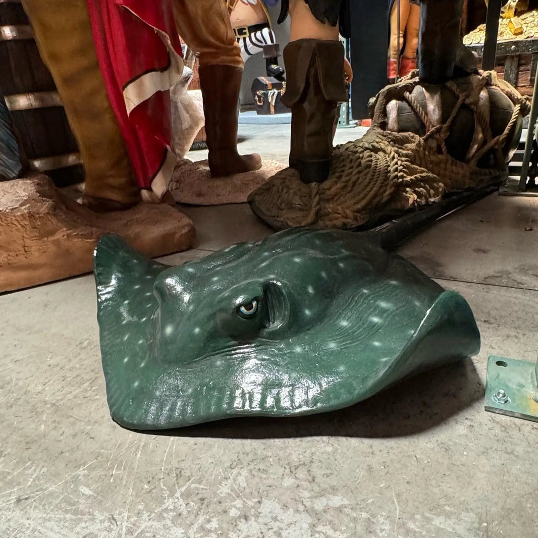 Stingray Life Size Marine Animal Sea Creature Statue – LM Treasures