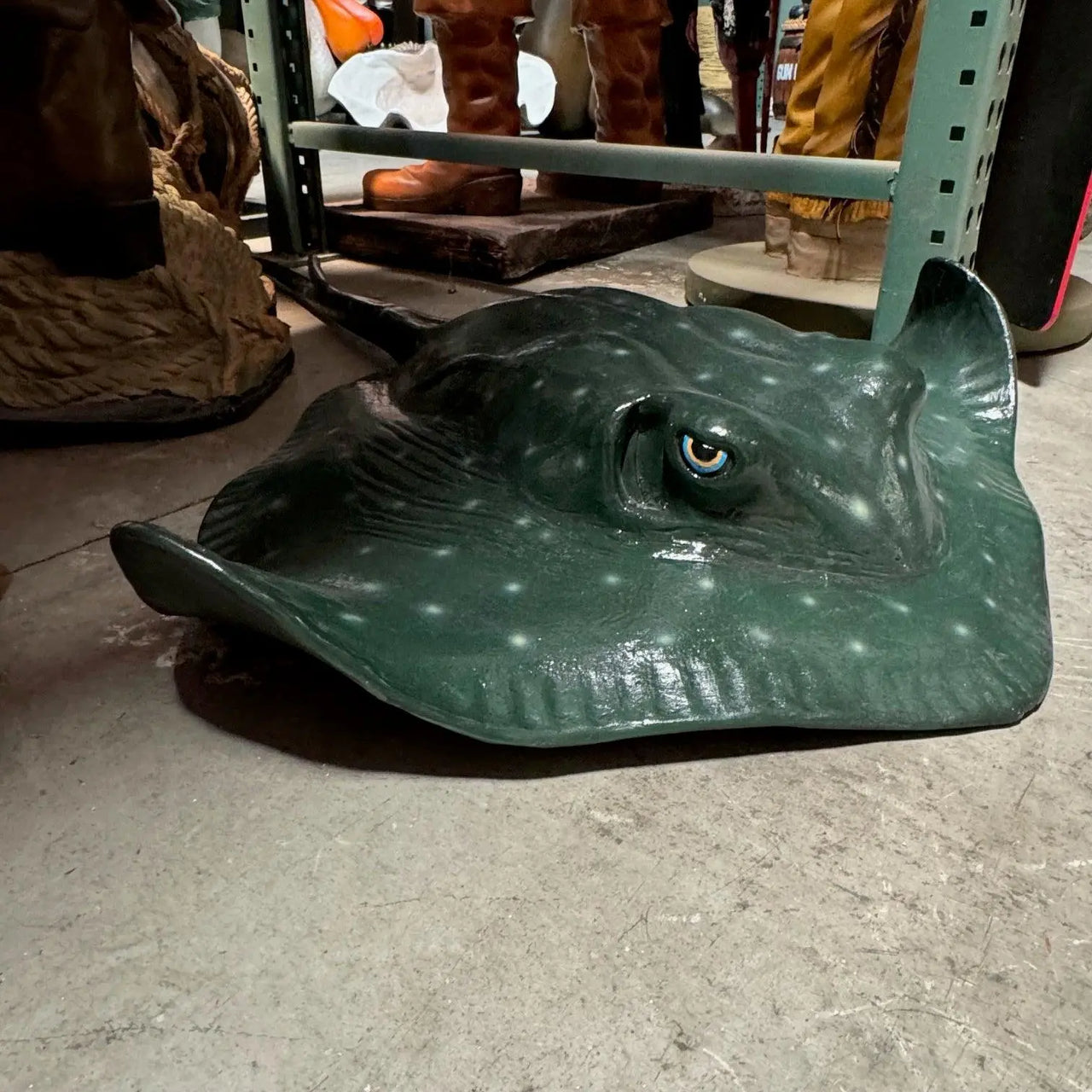 Stingray Life Size Marine Animal Sea Creature Statue – LM Treasures