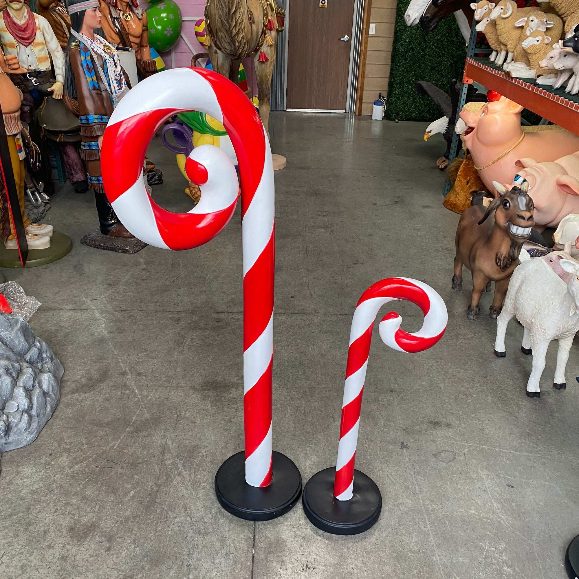 Large Swirl Candy Cane Over Sized Statue | LM Treasures