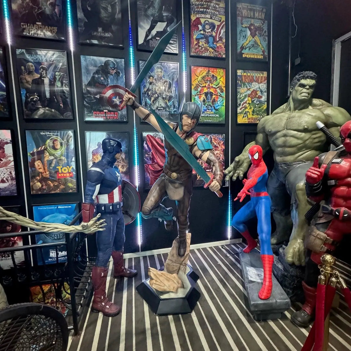 Marvel MCU Avengers Thor: Ragnarok Life Size Thor Statue| LM Treasures