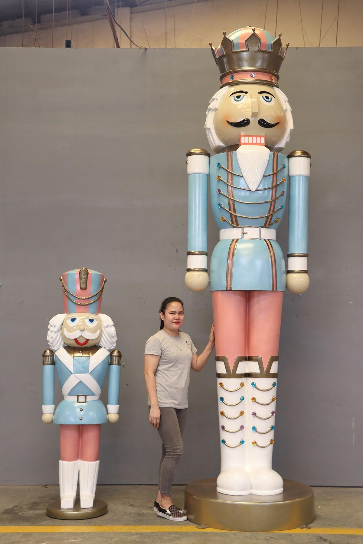 Soldier Nutcracker Life Size Resin Christmas Statue| LM Treasures