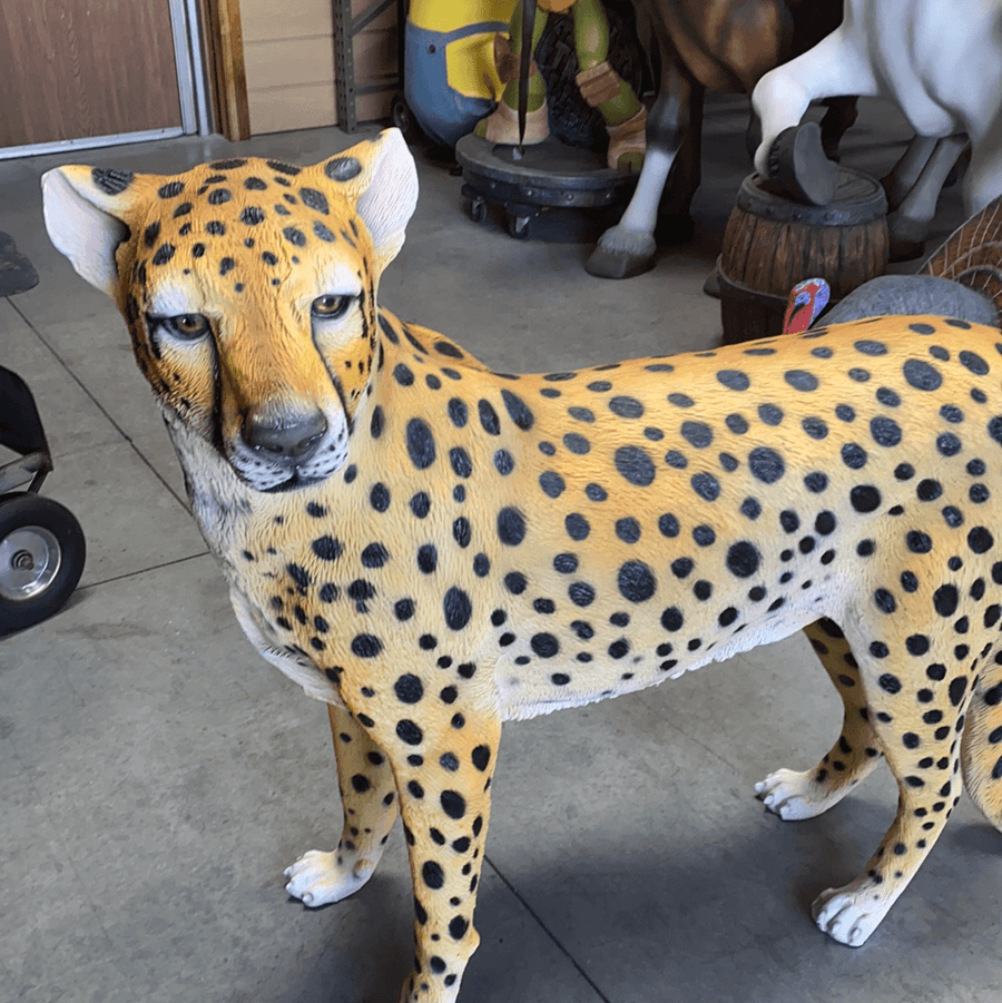 Cheetah Life Size Statue | LM Treasures
